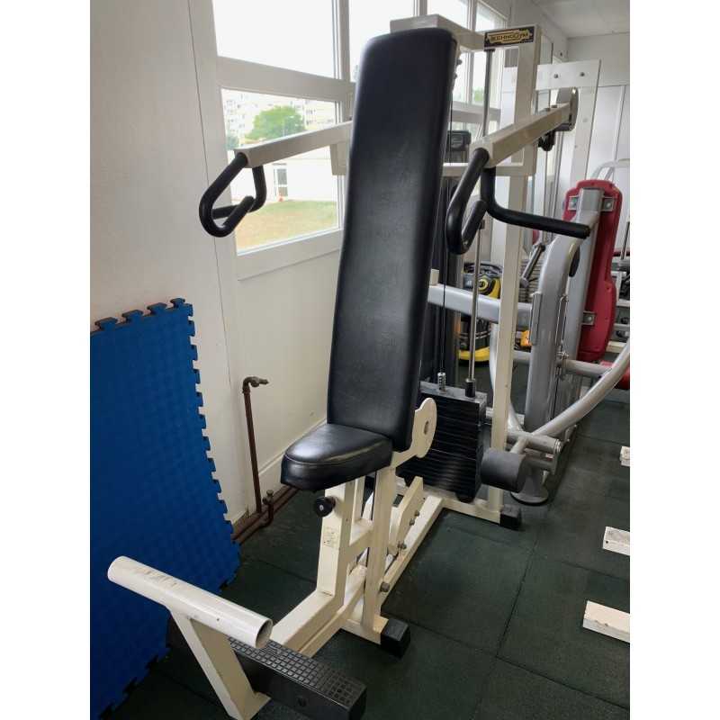 Shoulder press technogym